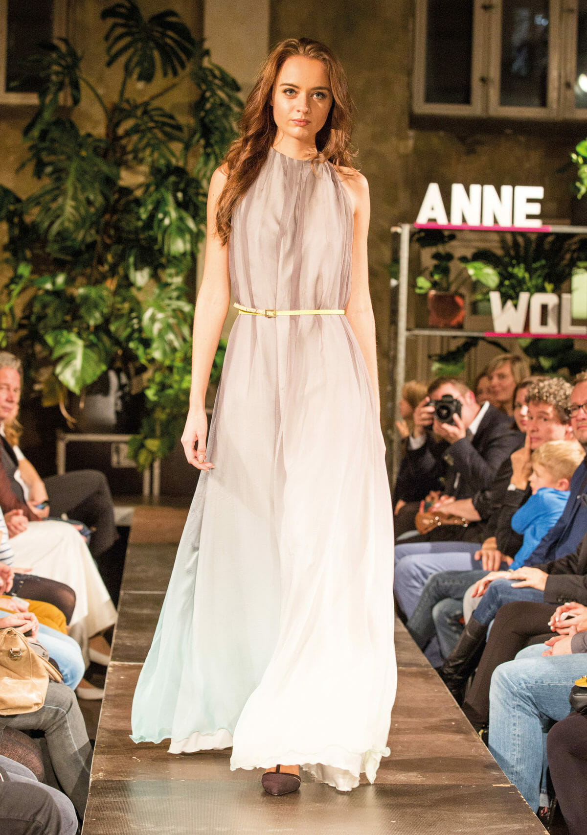 Designer Abendkleider aus Berlin // ANNE WOLF Brautkleider